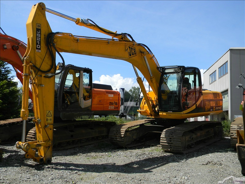 JCB JS 210 LC | Engins Chantiers
