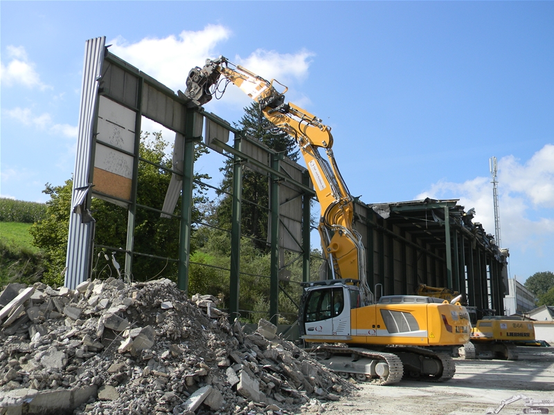 Chantier démolition - Engins Chantiers